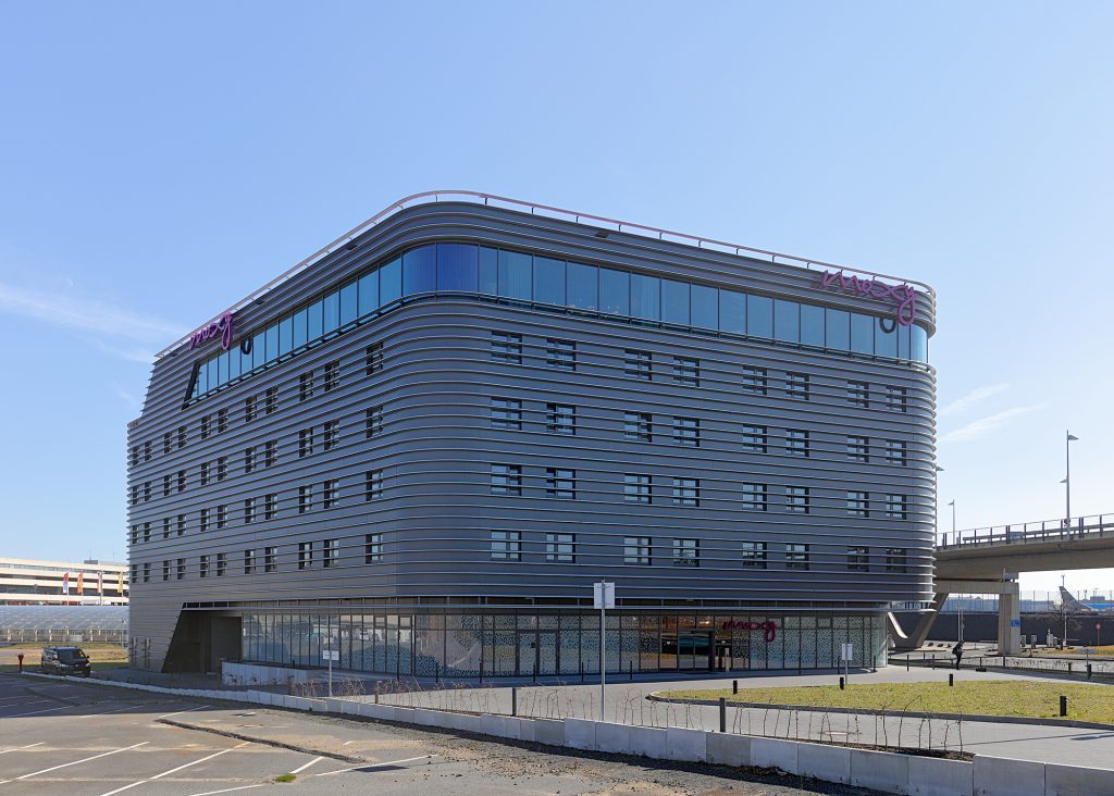 LPH 5 | Hotel Moxy*** Flughafen Köln/Bonn - dd Planquadrat Architekten GmbH